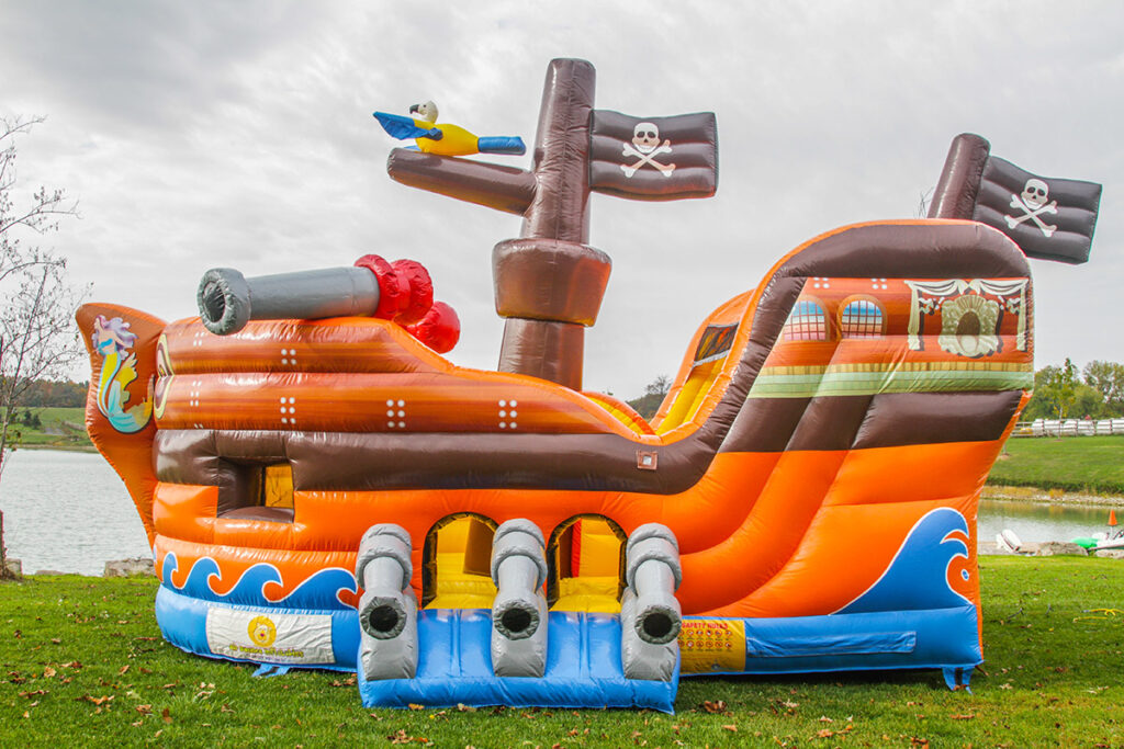 Pirate 1 - Pirate Ship Toddler Combo - Ancaster Rentals in Hamilton ...